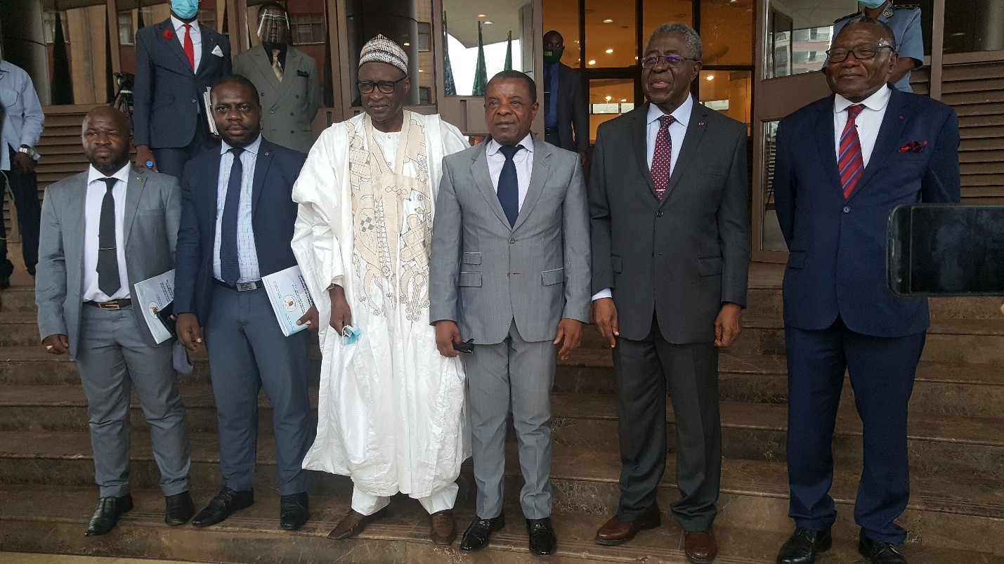 Cameroon-Equatorial Guinea: Ambassador of Equatorial Guinea Meets ...